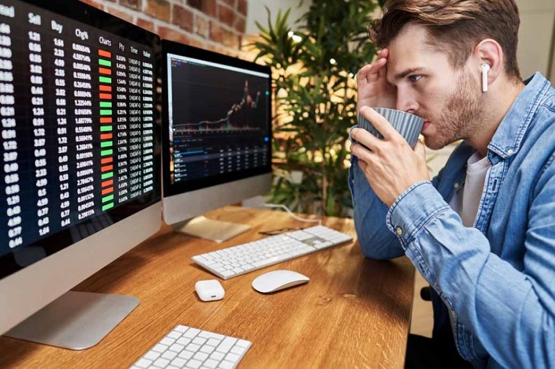 Best Stocks To Invest In Right Now? 3 Recession-Proof Stocks To Know